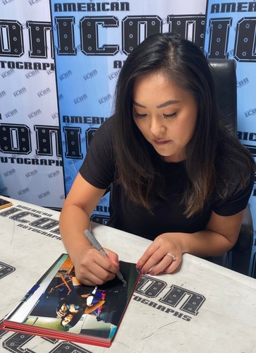 Black Lotus Signed 8x10 Photo Angela Fong Lucha Underground Picture ...