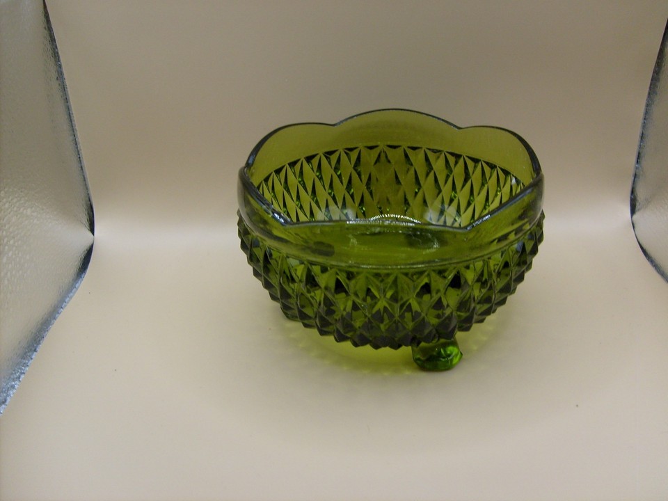 Indiana Avocado Green Glass Diamond Point Scalloped 3 Foot Candy Dish ...