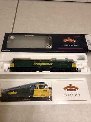 BACHMANN 32-750 CLASS 57 DIESEL LOCO No 57008 FREIGHTLINER EXPLORER DCC ...