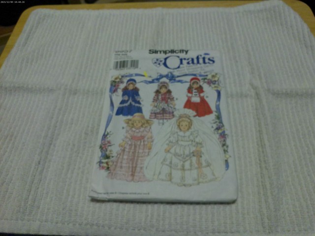 Simplicity Crafts Pattern Period Clothing 16" or 18" Collector Dolls ...