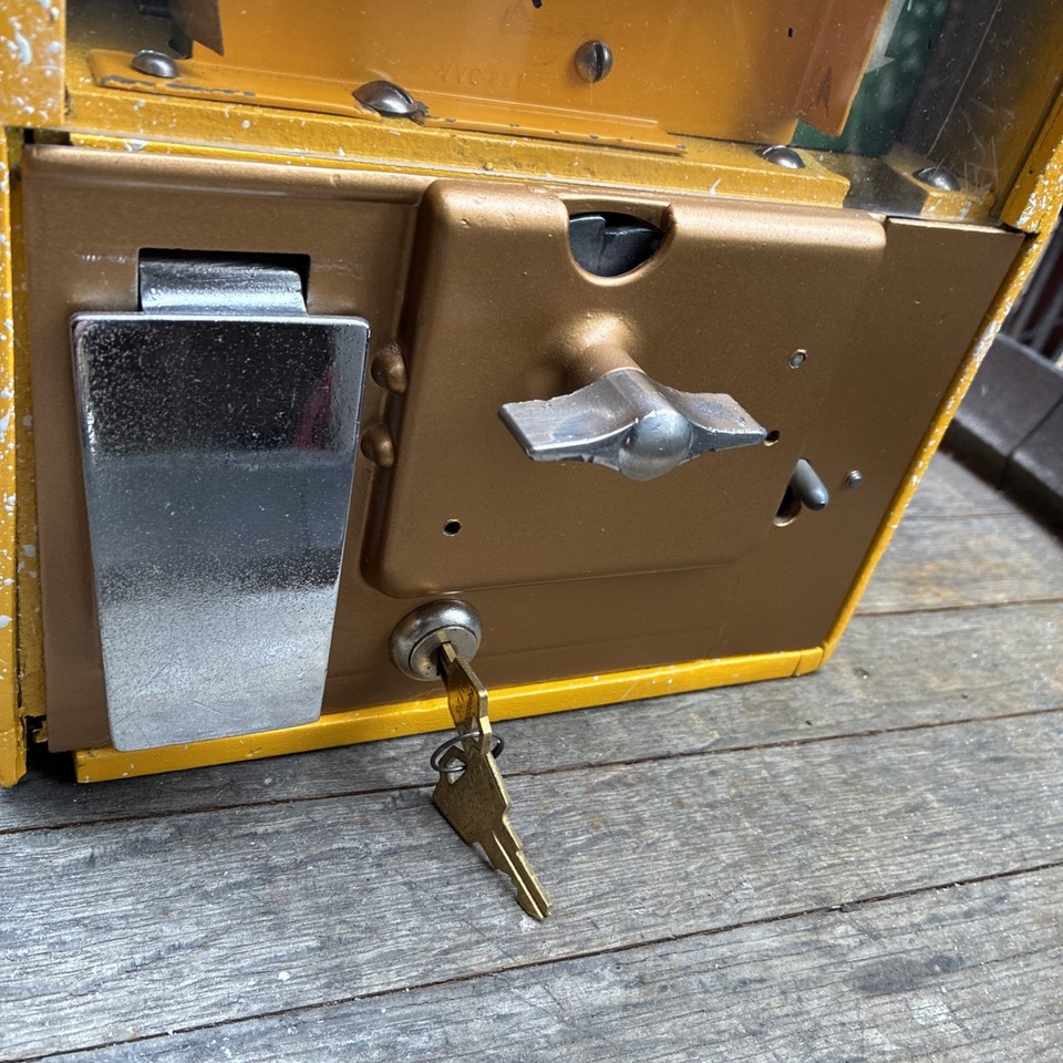 1950s 1 Cent Football Gumball Machine Victor Vending | eBay
