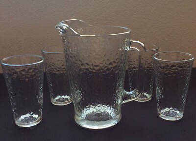 Crisa Clear Glass Pitcher (8" x 5 1/2") and 4 Matching Glasses (5 1/2 ...