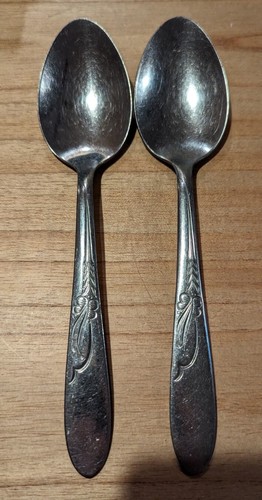 2x HB Co. Stainless Steel HEATHER/EVERGLO Table Dinner Spoons Used | eBay