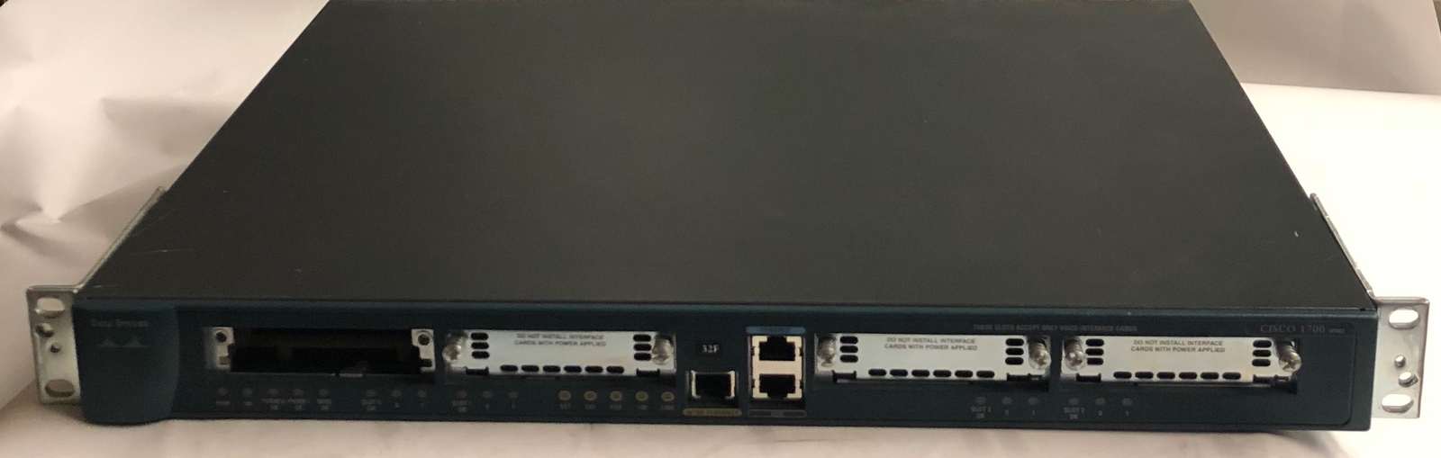 Cisco 1760 Modular Access Router- IPM3U00DRA | eBay