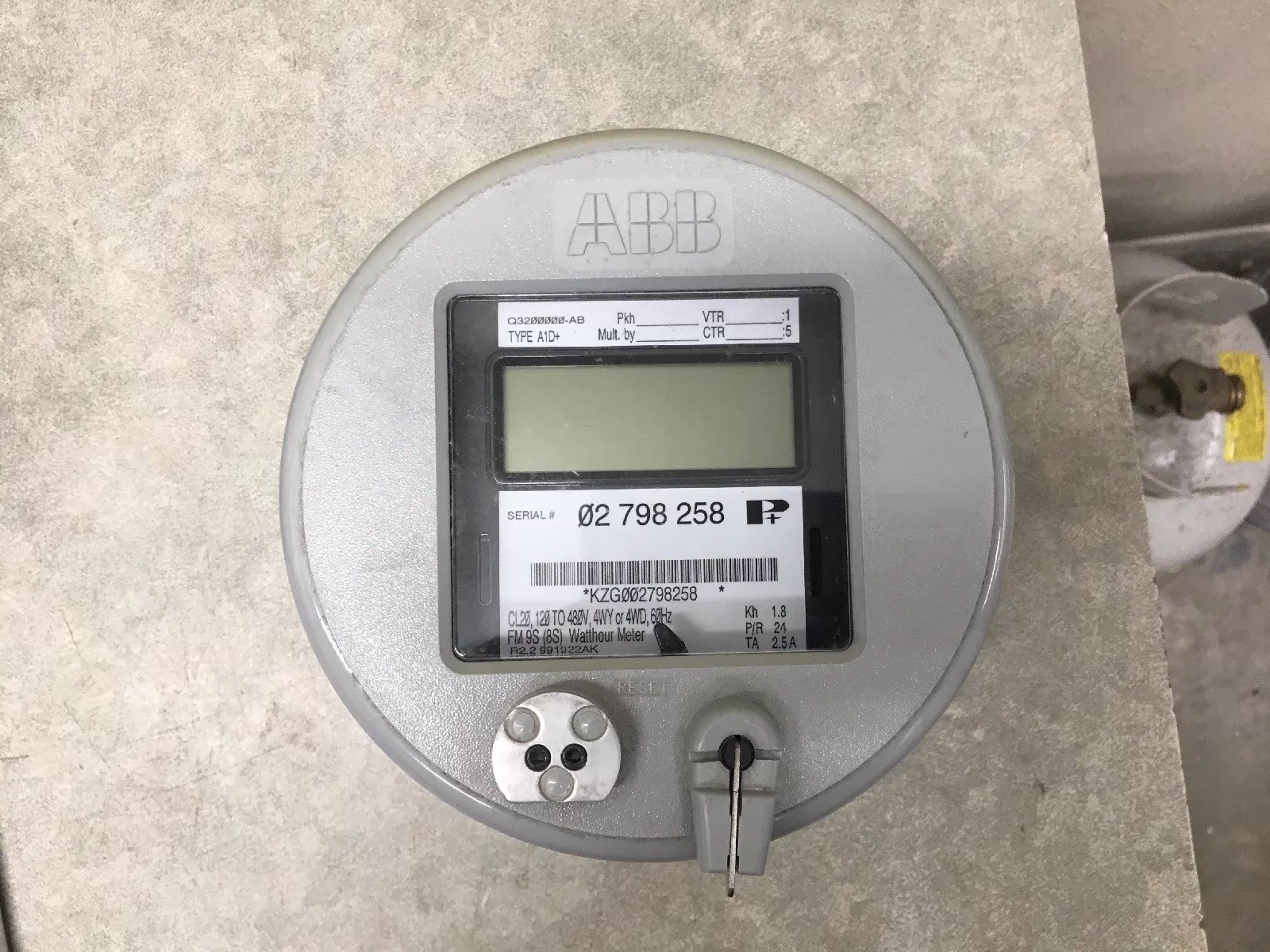 ABB FM 9S (8S) WATTHOUR METER (CRACKED) (K) | eBay