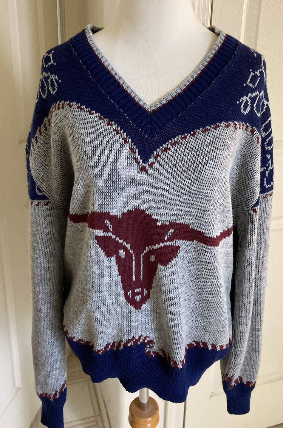 Vintage 1940s WW2 Retro Longhorn Western Cowboy Swea… - Gem
