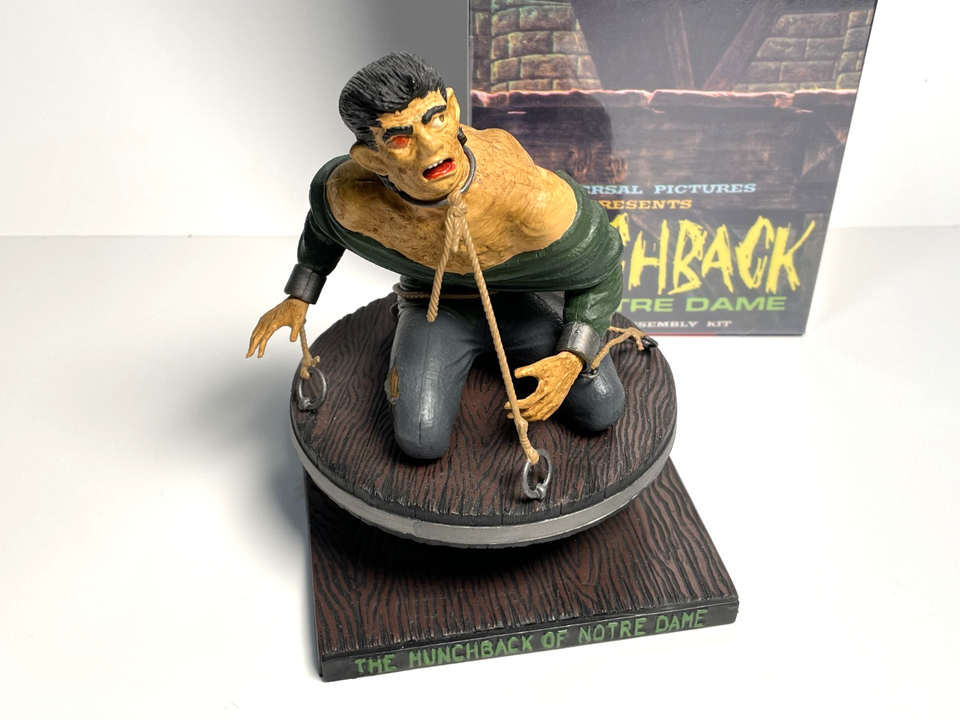 Vintage 1960's Aurora HUNCHBACK Model. Pro-Built and Painted w/ Custom ...