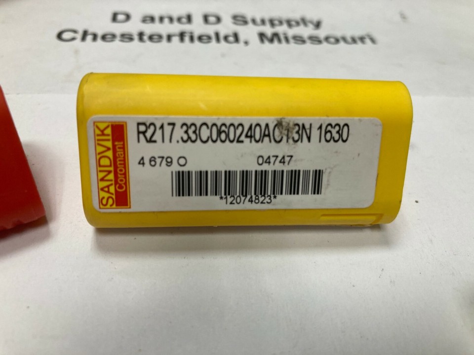 SANDVIK R217.33C060240AC13N 1630, 3FL Carbide Thread Mill, 5/16-24, 6mm ...