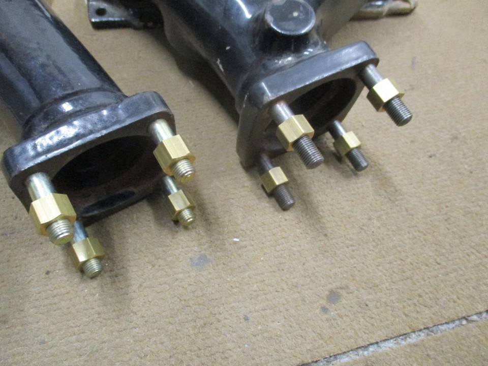 Jaguar XJ6 4.2 enamelled exhaust manifolds pair front & rear with studs ...