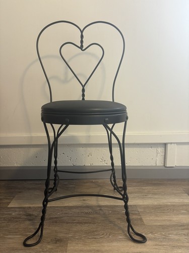 VTG Iron Ice Cream Parlor Heart Chair Black And Leather Lion Brand ...