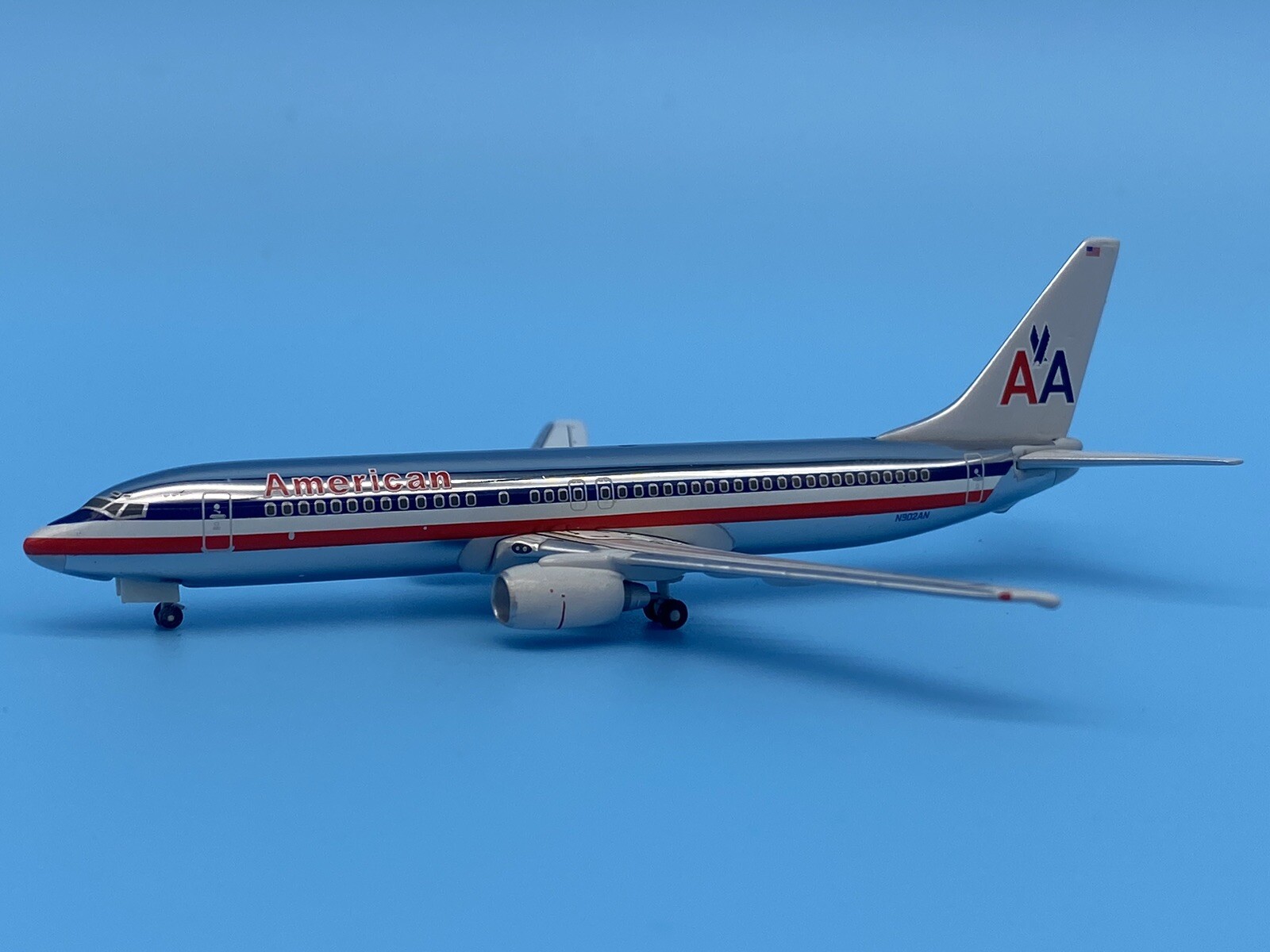 Gemini Jets 1:400 American Airlines BOEING 737-800 N902an Chrome ...