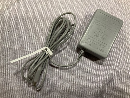 Nintendo OEM AC Adapter Charger WAP-002 for DSi 3DS 2DS LL XL 100-120V ...