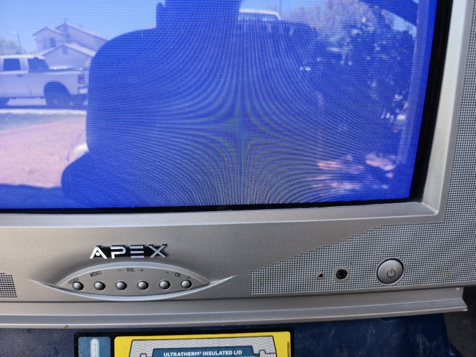 Apex AT2008 20" Retro Gaming Color CRT TV Rare No Remote | eBay