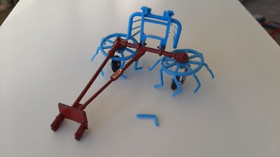 BRITAINS LTD farm toys 1970s – LELY Rotary Tedder – Model 9541 and 9590 ...