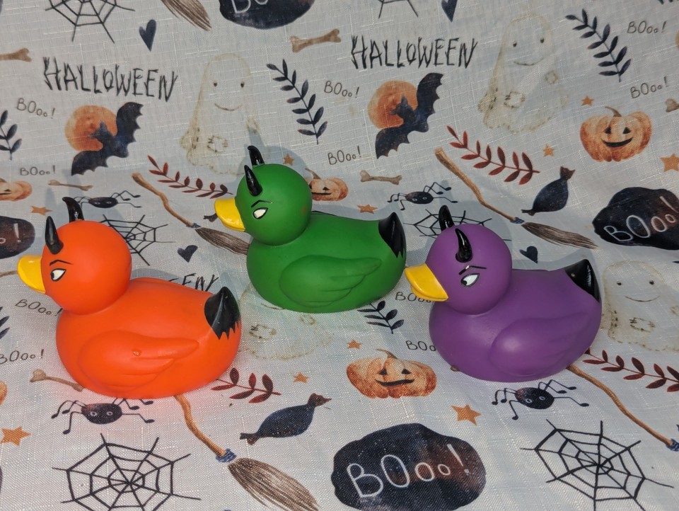 Lot of 3 Vintage 2000 Evil Devil Duckie Rubber Duck Accoutrement 3.5 ...