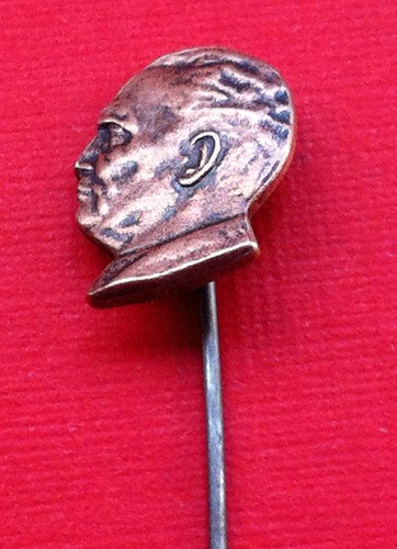 JOSIP BROZ TITO comunist lider Yugoslavia old vintage pin badge - RARRE ...