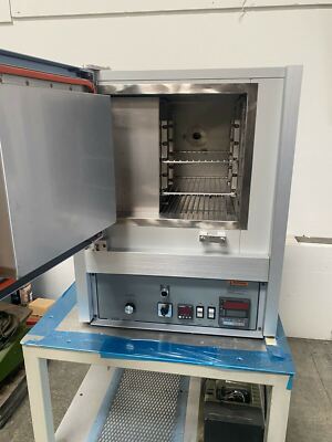 Laboratory Ovens - Despatch Oven