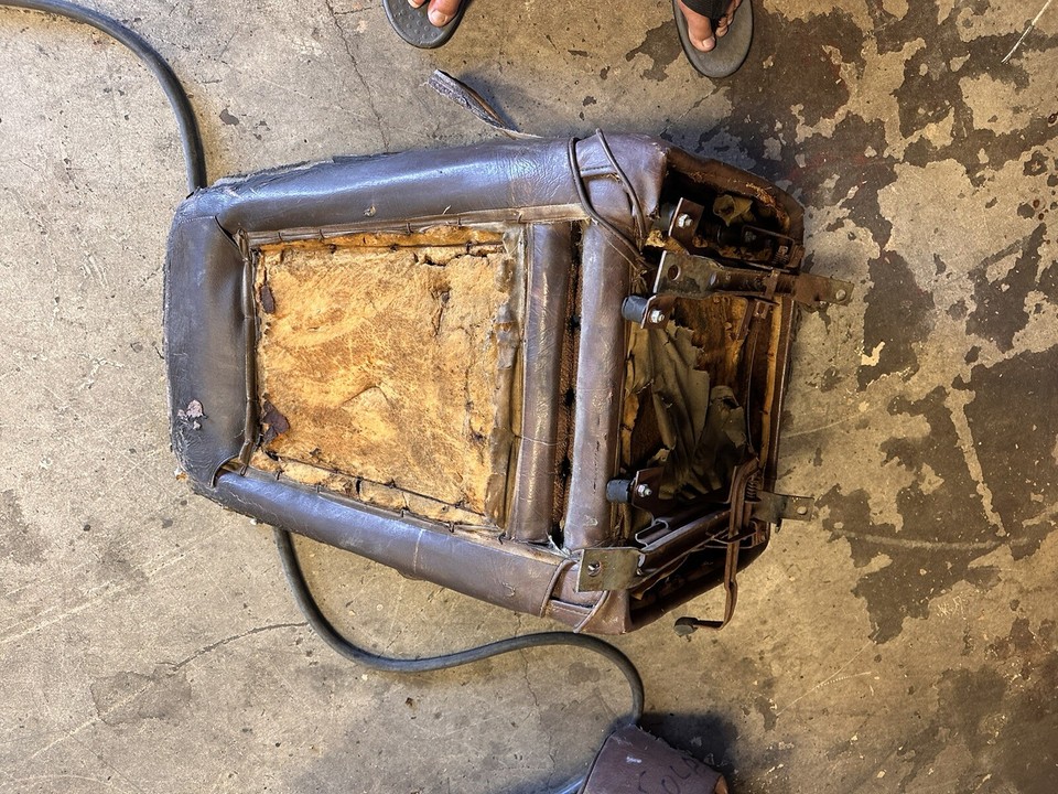 1973-1979 Chevrolet C10 Pick Up Truck Bucket Seats With Correct Seat ...