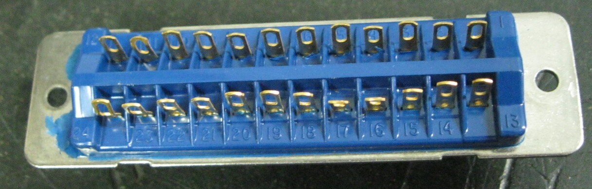 Amphenol 26-4100-24P Blue Ribbon Connector, 24 Pin | eBay