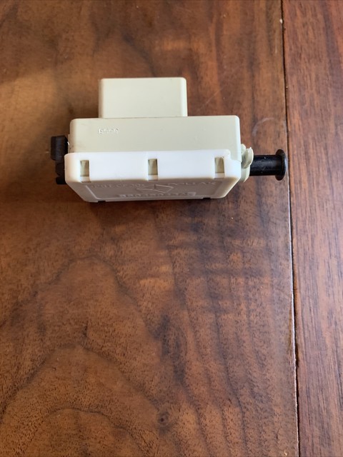 Brake Light Switch Part Number 56045043AG 2003 Dodge Van 1500 R253522 ...