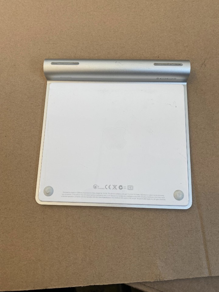 Apple A1339 Magic Trackpad Wireless Bluetooth Silver MC380LL/A w ...