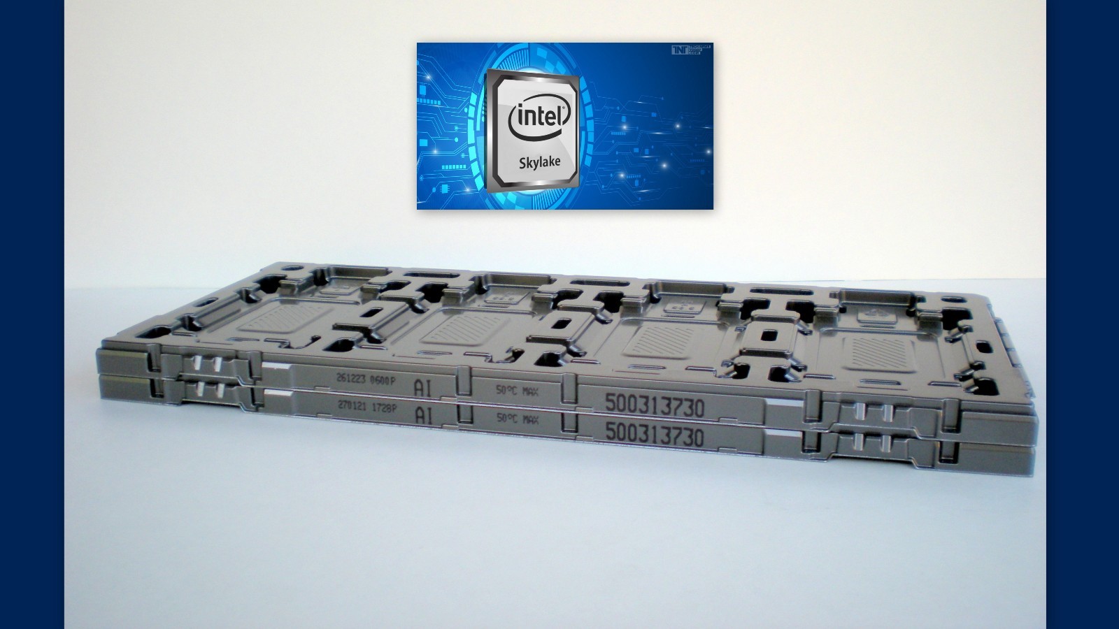 Intel Xeon LGA3647 CPU Tray for 76 x 56.5 mm Processor - Lot of 2 5 12 ...