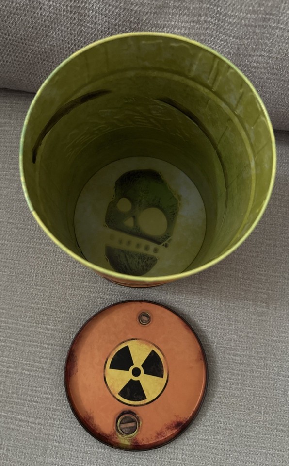 NEW IN HAND Cinemark Toxic Avenger Tin Popcorn Bucket Sludge Barrel New ...