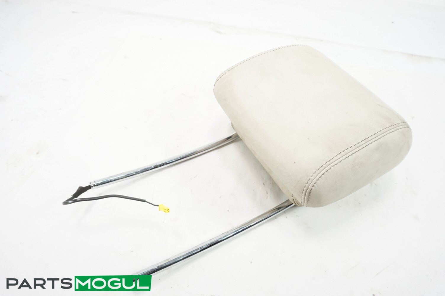 10-13 Mercedes W221 S400 S550 Front Right / Left Seat Headrest Head ...