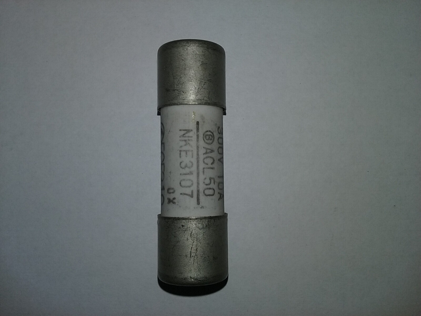 FUJI ELECTRIC FCF210 FUSE, 10 AMP, 300VAC, AC500V, DC125V, ACL50, DC 2. ...