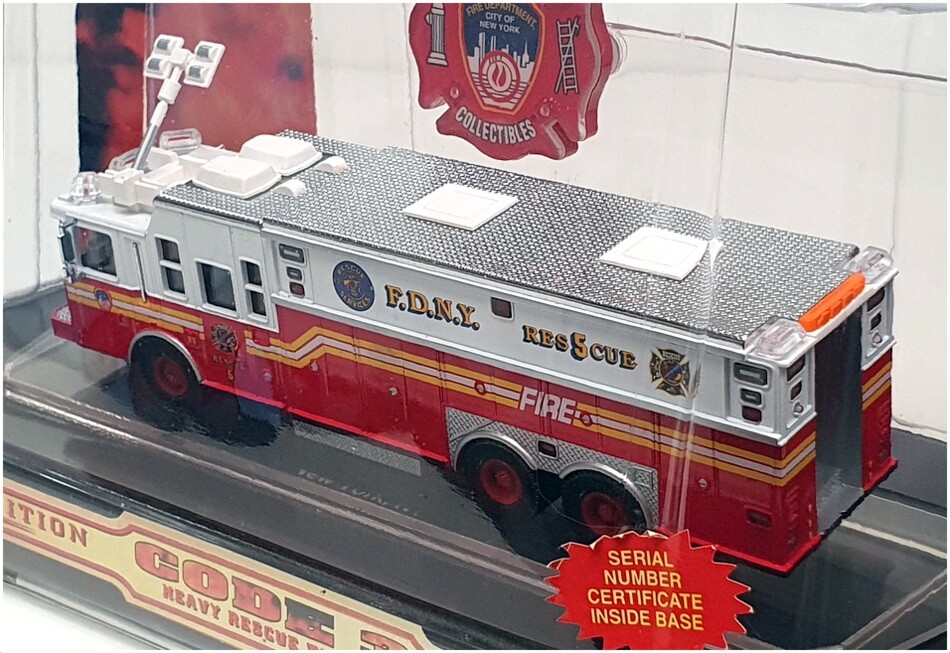 Code 3 1/64 Scale 12701 - Saulsbury Heavy Rescue Fire Truck FDNY Rescue ...
