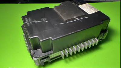 🔥07-11 Lincoln Town Car LCM Lighting Control Module 4 Plug 8W7T-13C788 ...