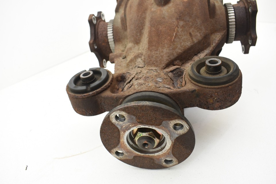 2004 Nissan 350Z Z33 Rear VLSD Differential Carrier 3.357 Ratio Auto ...