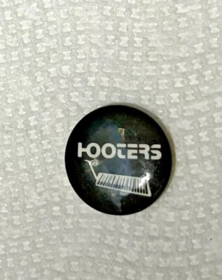 Vintage 80's The Hooters Pin Button Black | eBay