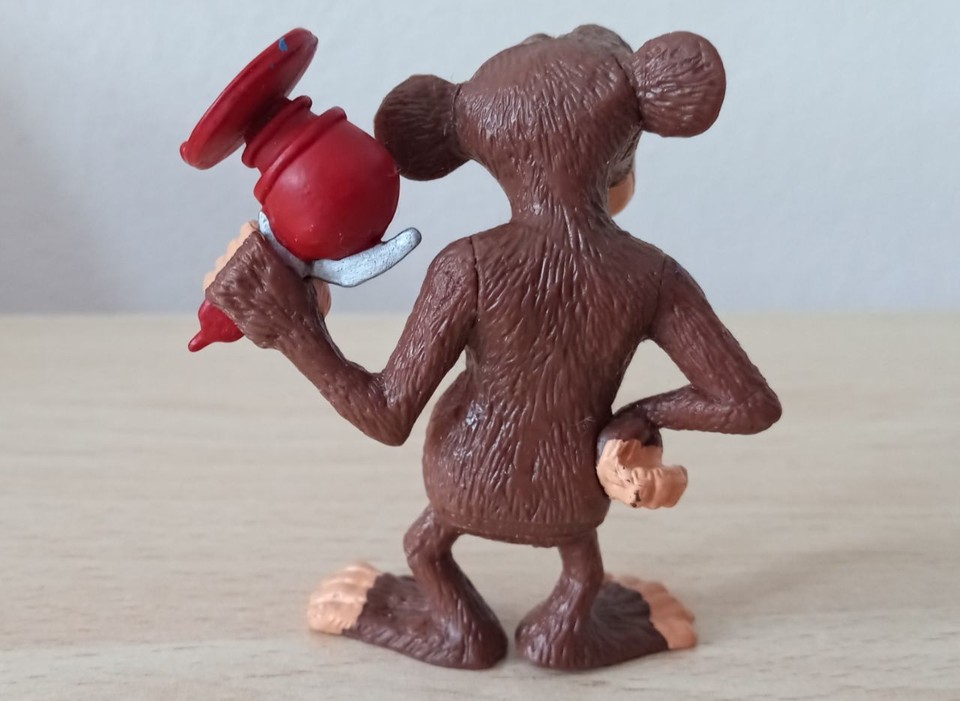 Monkey PVC FIGURE from the movie Madagascar BRAND DWA 2010 | eBay