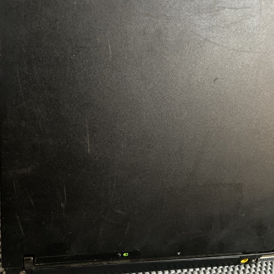 IBM Thinkpad R52 LAPTOP 1.86GHz 1536MB 40GB HDD WINDOWS XP Fresh ...