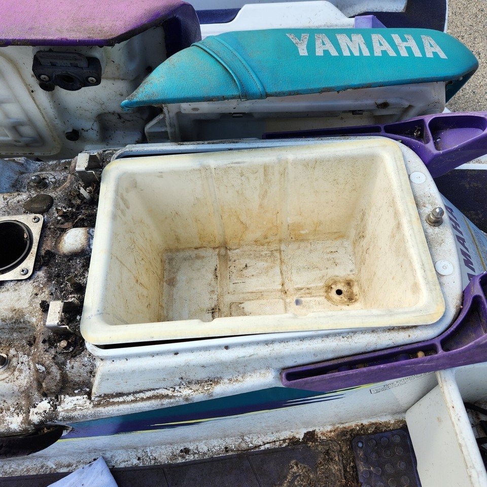 1995-1998 Yamaha Wave Venture 700 760 1100 Back Rear Storage Bin Bucket ...