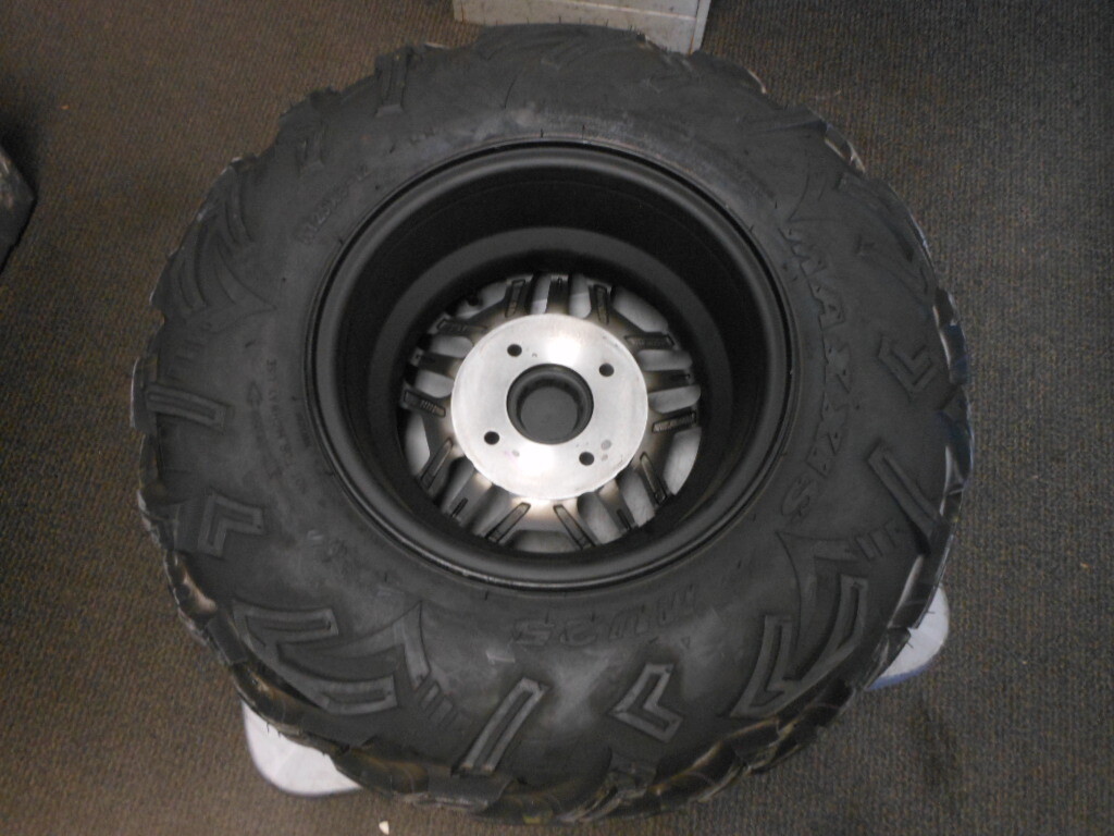 Take Off Maxxis MU25 Tubeless Tire & 12x6 Rim Wheel 25x8-12 25 8 12 ...