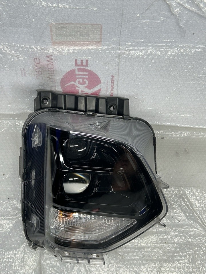 2019 2020 Hyundai Santa Fe OEM LED Headlight.92102-S2100 | eBay