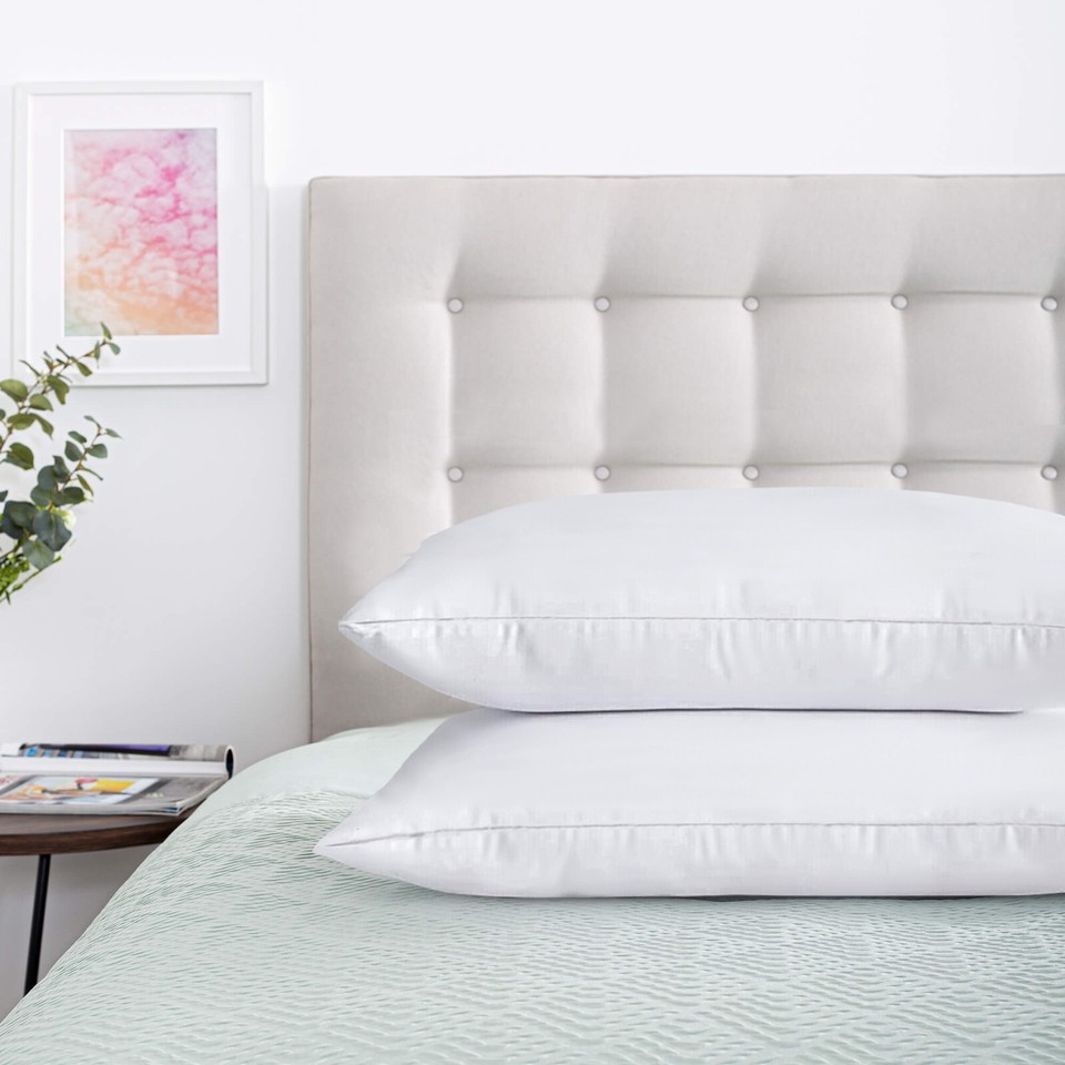 Pack Of 2 Pillows Large Soft Bounce Back Memory Foam Firm Deluxe ...