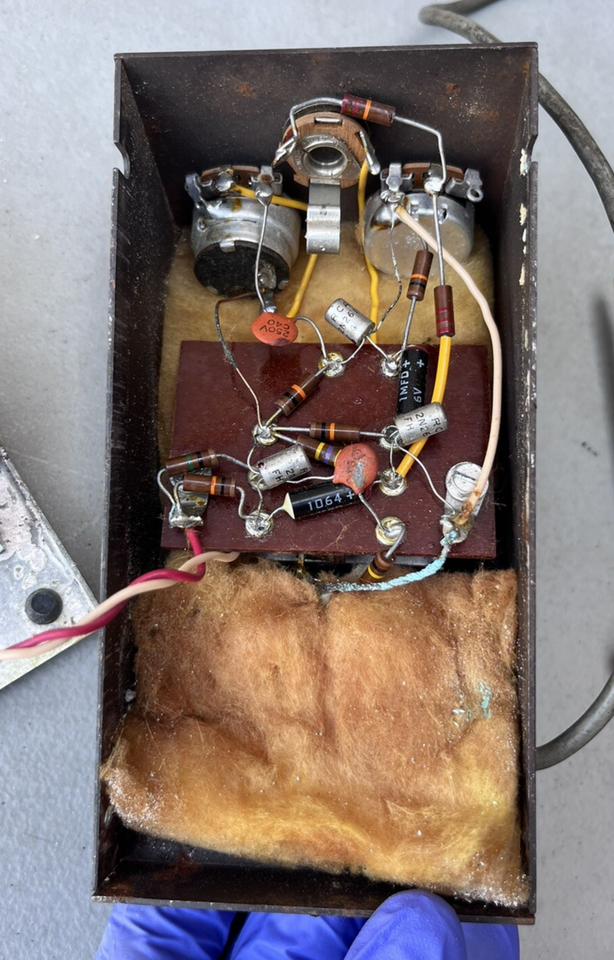 Vintage Gibson Maestro Fuzz-Tone FZ-1A FZ-1 A Electric Guitar Pedal | eBay