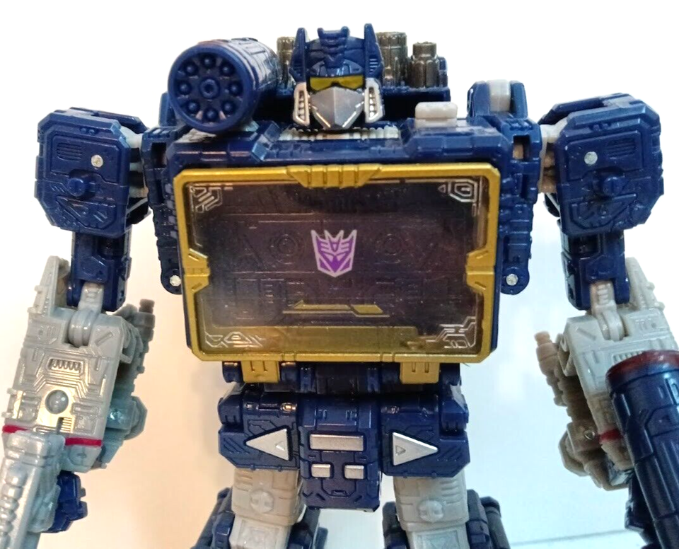 SOUNDWAVE Transformers Legacy Voyager Class Cybertronian Mode COMPLETE ...