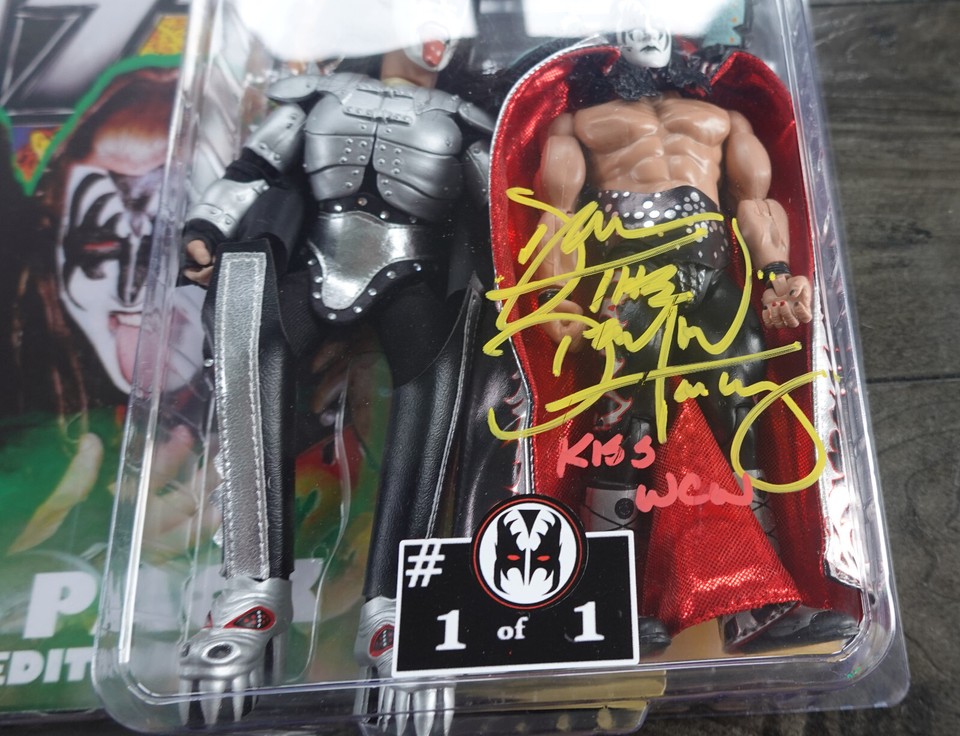 Gene Simmons Sonic Dale Torborg SIGNED AUTOGRAPH Figure Set FREE Guitar ...