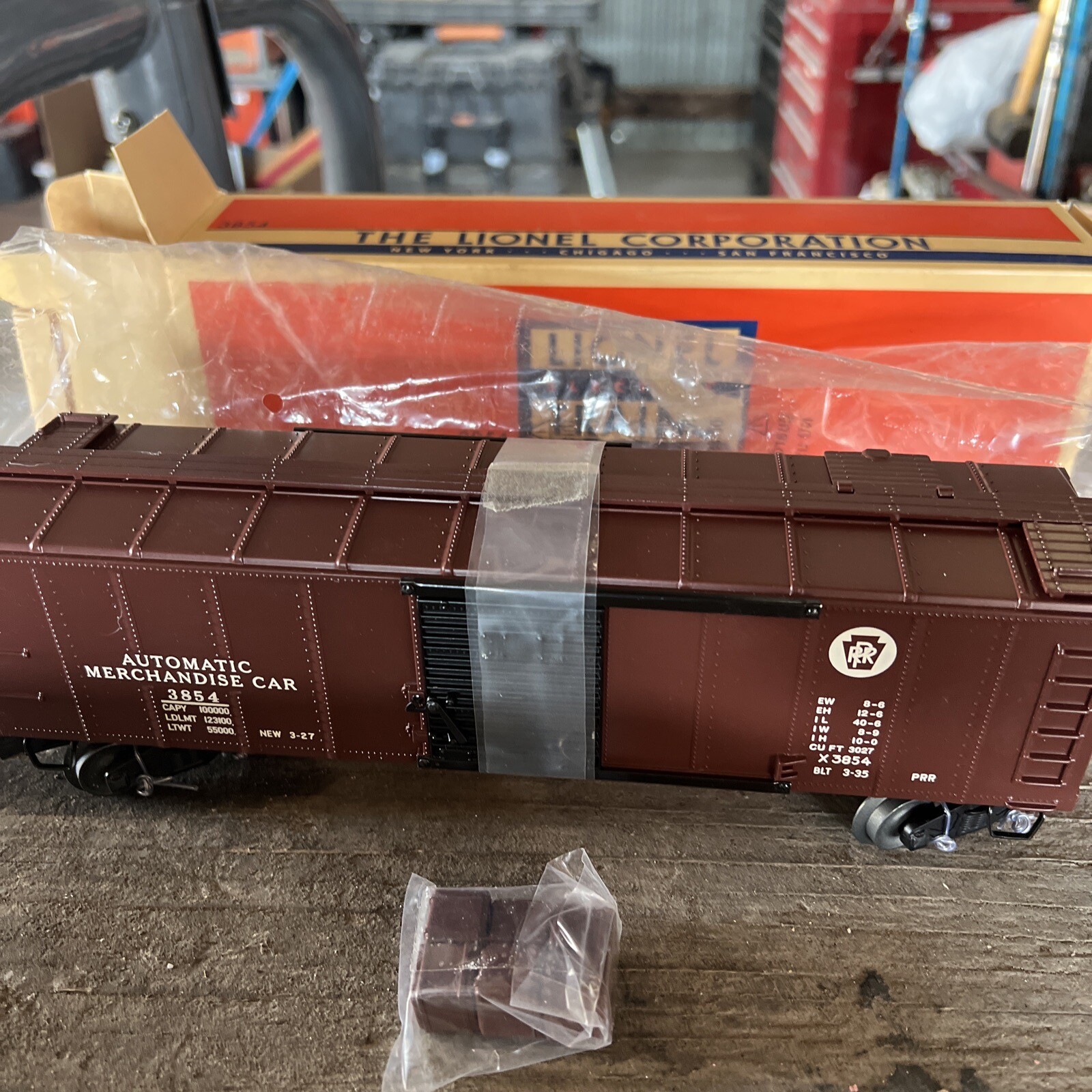 Lionel Postwar 3854 Operating Automatic Merchandise Car Works for sale ...