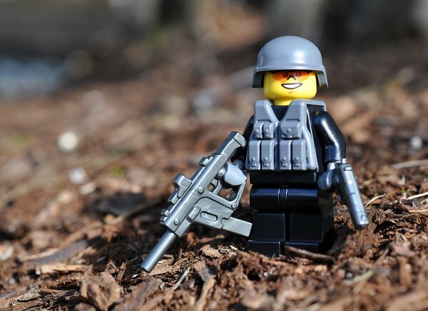 Brickarms XVR SMG Weapon for Mini-figures -NEW- | eBay