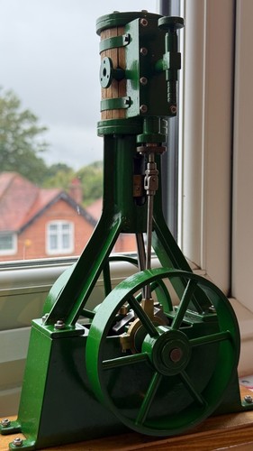 Large Vertical Live Steam Engine (reduced price) | eBay UK
