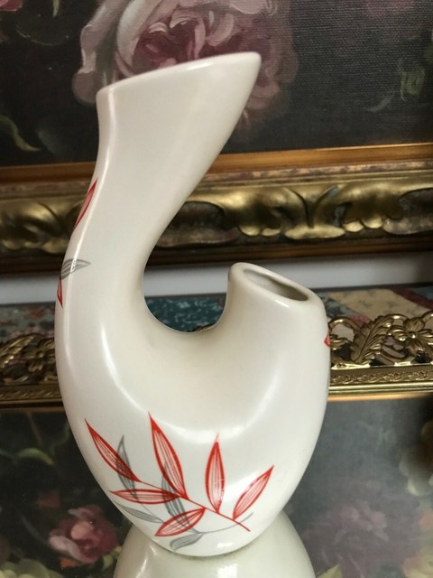 Beswick 1950s Art Deco Twin Horned Vase Cream Grey Red Leaves #1371 Mid ...
