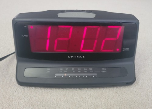 Vintage Optimus RadioShack Radio and Alarm Clock CR-315 with 9 V ...