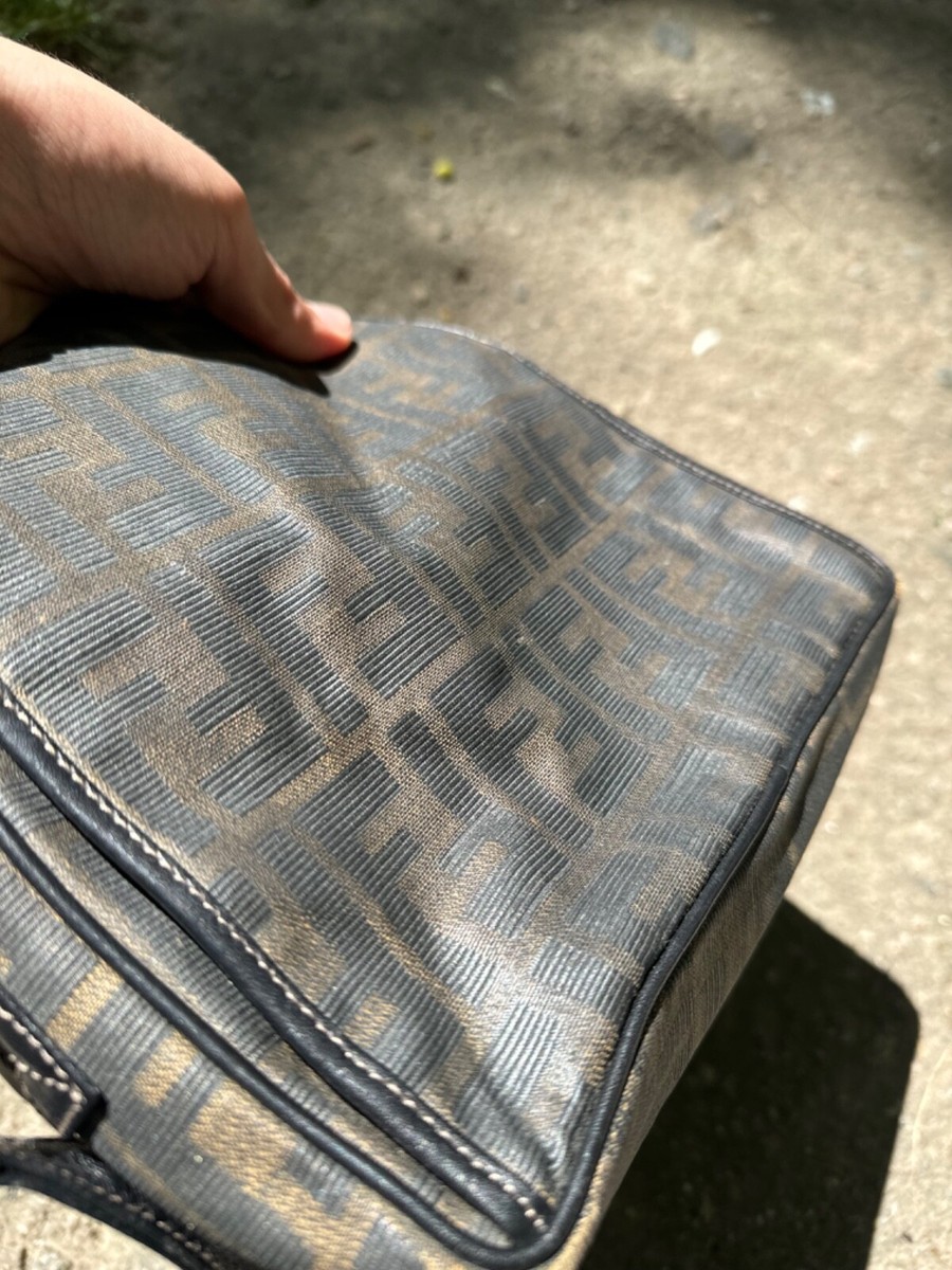 VERY RARE 80s FENDI ROMA ITALY 1925 CROSSBODY SHOULDER BAG VERY RARE 80s FENDI ROMA ITALY 1925 CROSSBODY SHOULDER BAG