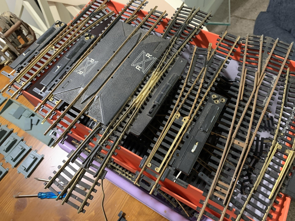 Collection of HO train parts, cars , parts, tracks, switches, scenery ...