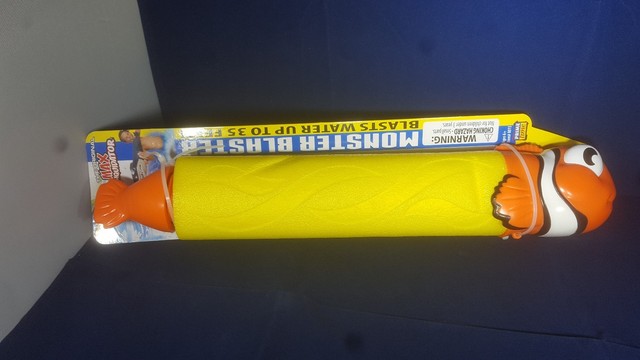 The Original Max Liquidator Monster Blaster Pool Water Toy 35 Feet ...